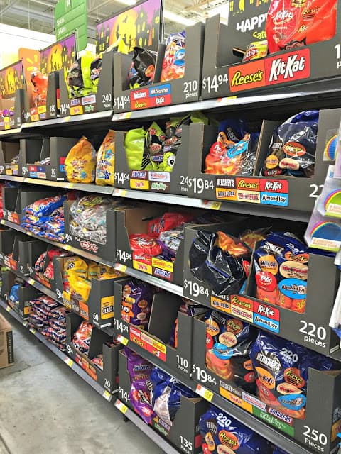 Fall Fun Treat Bags - Mom Needs Chocolate