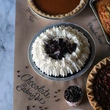 Holiday Pie Bar - Tips and Tricks for a Beautiful Holiday Pie Buffet ...