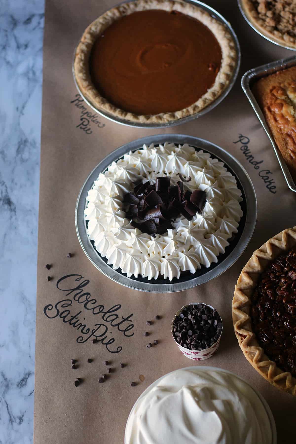 Holiday Pie Bar - Tips and Tricks for a Beautiful Holiday Pie Buffet ...