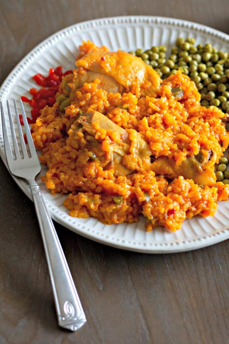 Family Style Cuban Arroz con Pollo - Mom Needs Chocolate