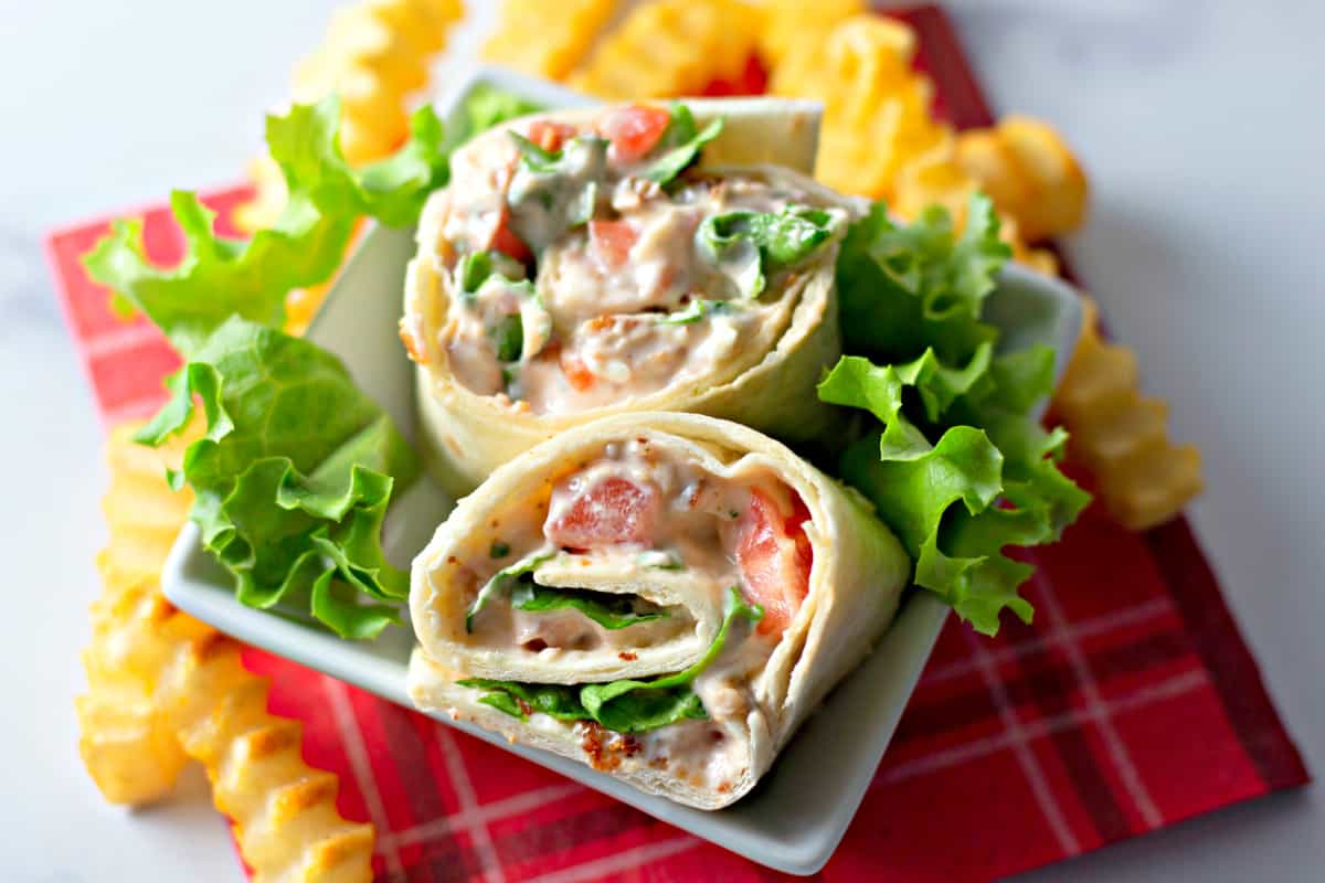 Easy BLT Rollups Recipe - Mom Needs Chocolate